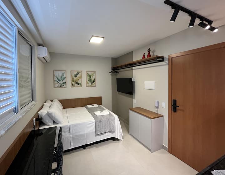 08-303 -  Apto Novo 1 Quatro Serra - Próx Savassi - Belo Horizonte