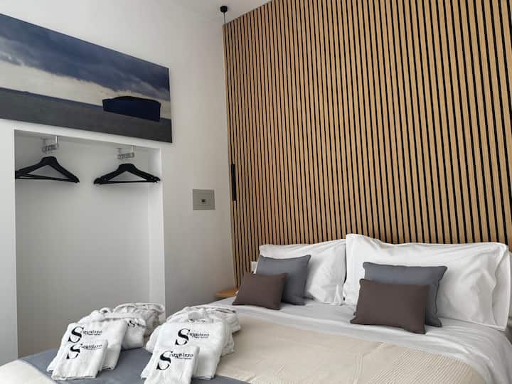 Scugnizzo Apartment Spa - Nápoles