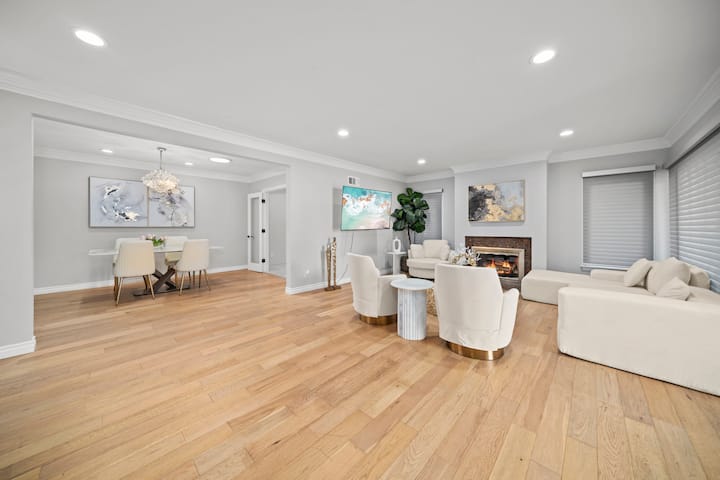 Relax & Unwind In This 5brhome With Private Pool - Pasadena, CA