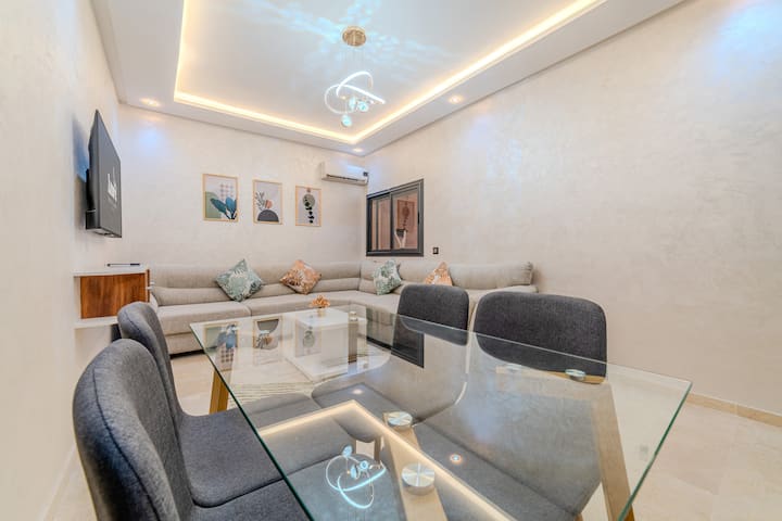 Modern 2br With Pool & Parking | Central Guéliz - Marrakesh