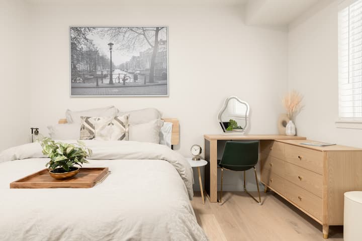 Sloans Lake-close To Empower - Denver, CO