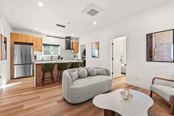 Detached Guesthouse 2bed/2ba Full Kitchen - San José, CA