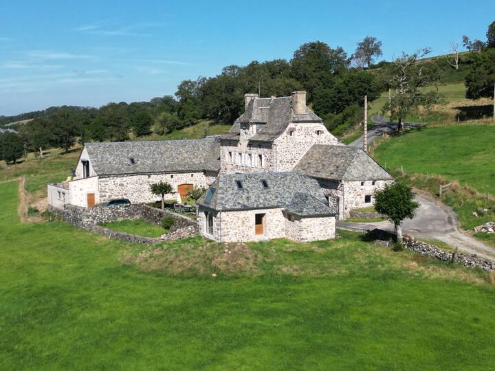 Gite En Aubrac - Laguiole