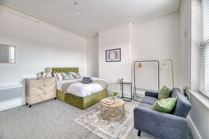 Glendale House By Guestz - Lytham St Annes