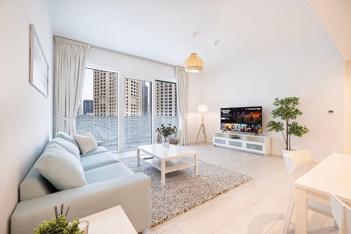 Spacious 1bdr Apartment In Jbr, Private Beach&pool - Dubai