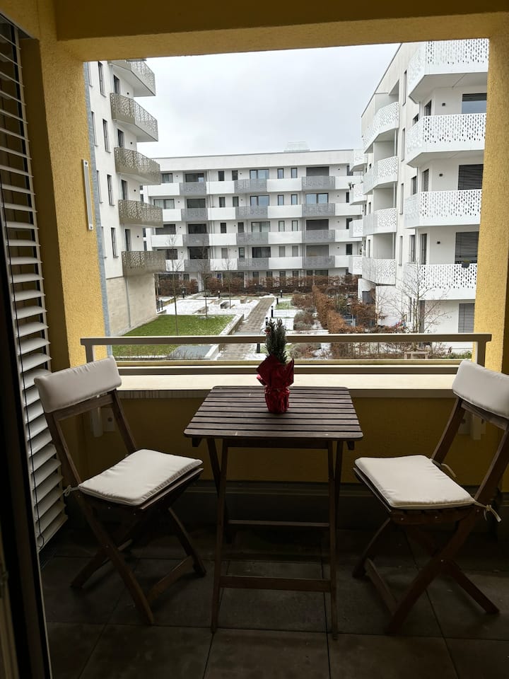 Modern 1-bedroom Studio - München