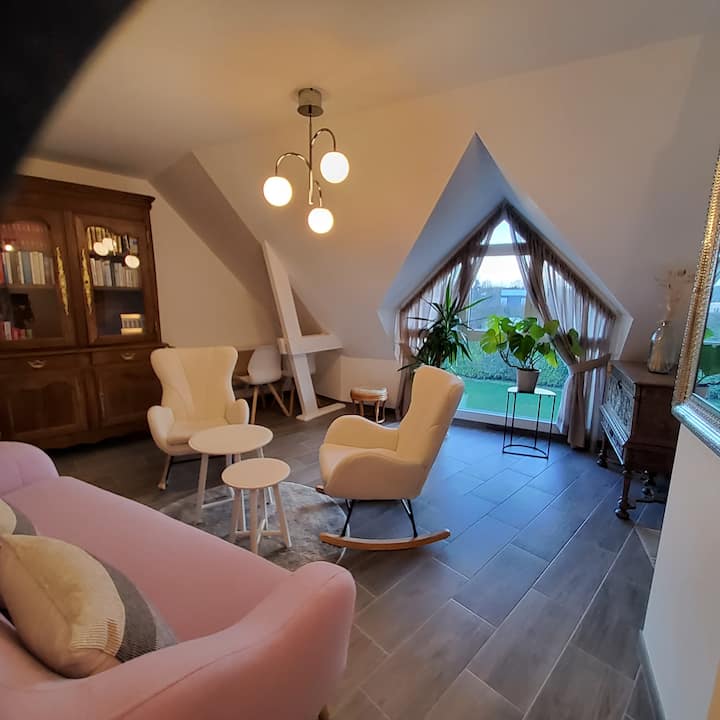 Arbre Du Voyageur 
2 Chambres Pour 4-5 Pers. - Avranches