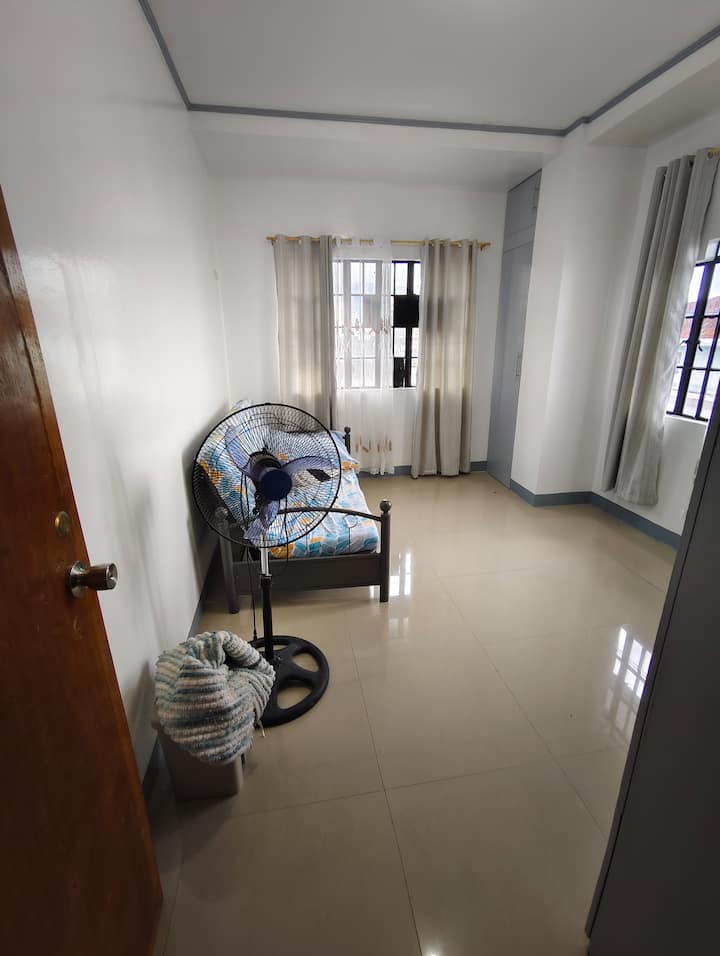 Jades Homestay - Virac