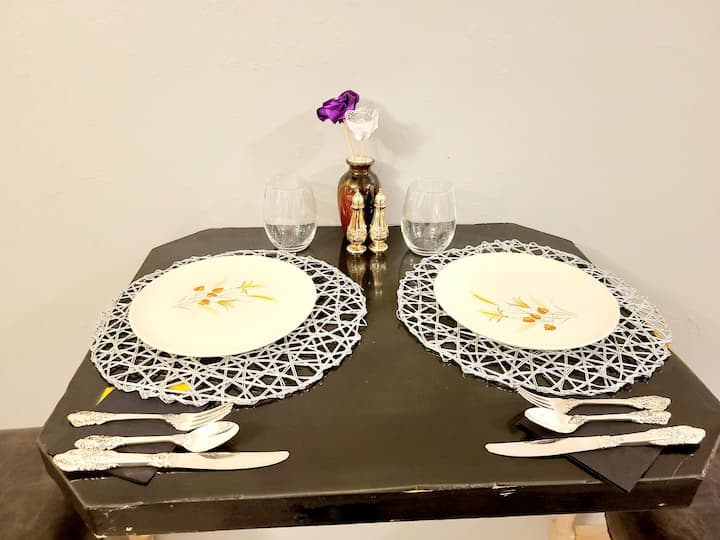Private Comfortable & Cozy Studio All In One Place - Oklahoma City, OK