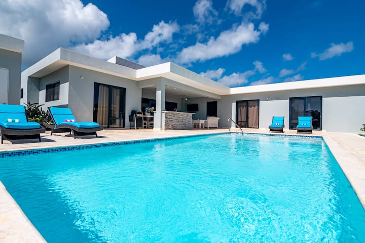 Casa De Sol Luxury Island Villa (4 Bedroom) - Sosúa