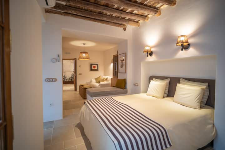 Mondejar 14 Co-living - Olivo - Estepona