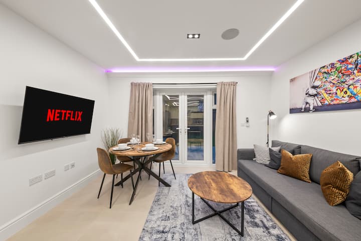 Ideal For Work Stays | 4bed 4bath | Free Parking - Reading