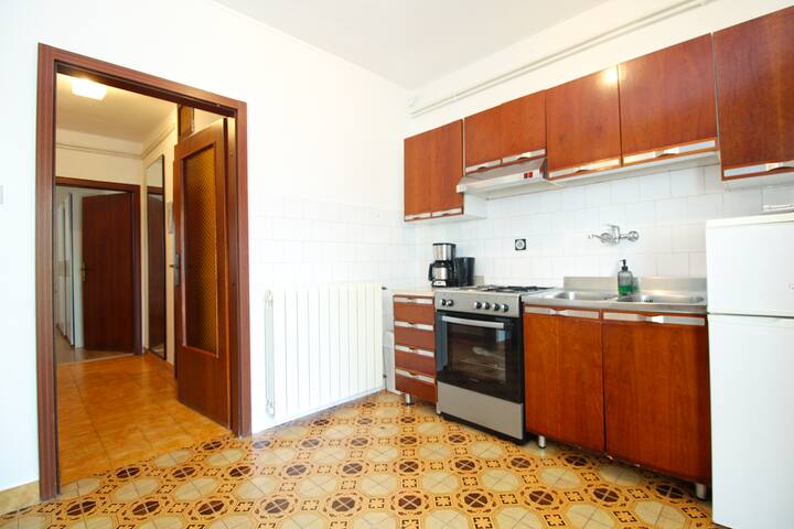 "606" Apartment For 4 People (Id1455) - Pješčana Uvala