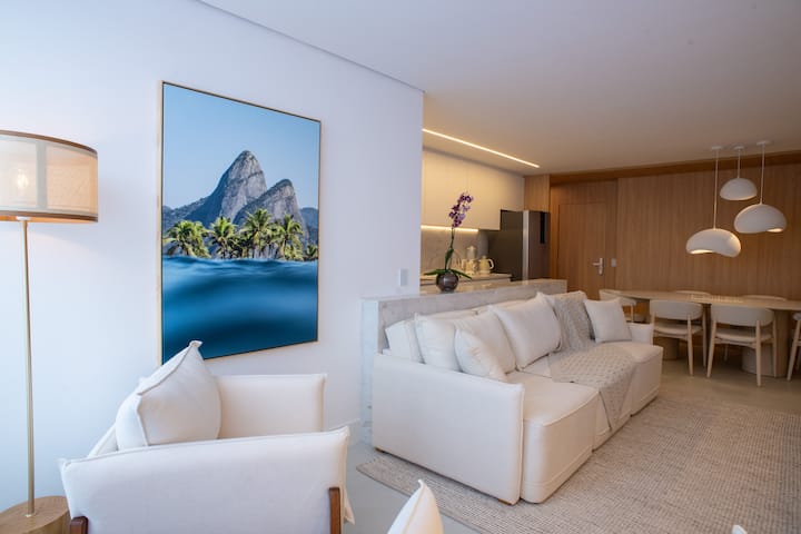 Ap 2 Qts Rosa Da Barra-carnaval, Praia - Rio de Janeiro