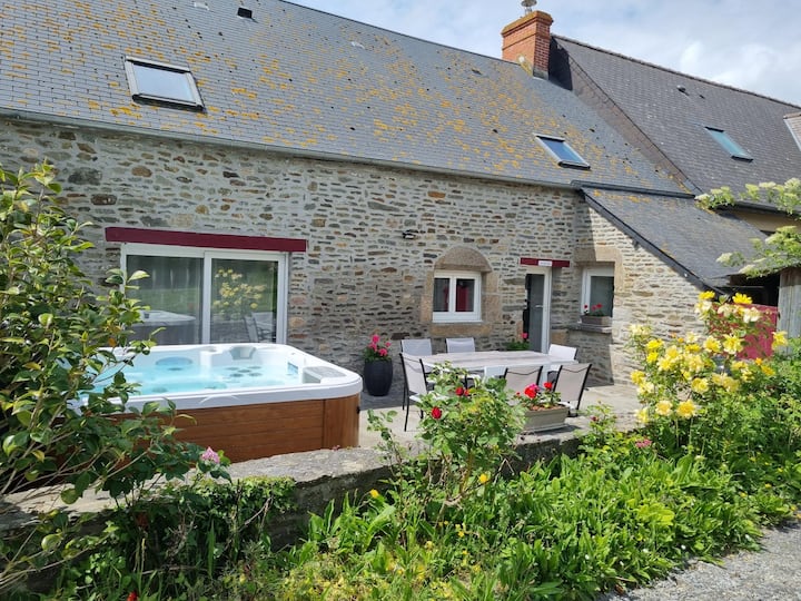 Au Mont De La Rive #Jacuzzi & Mont-saint-michel # - Mont Saint-Michel