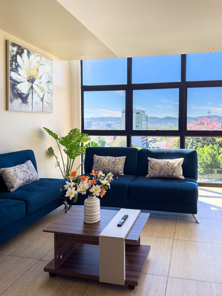 Anthonini's Apartment | 8 Huéspedes |San Salvador - San Salvador