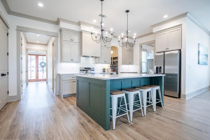 The Grove Getaway 4br Haven By Velvet Ditch Villas - Enid Lake, MS
