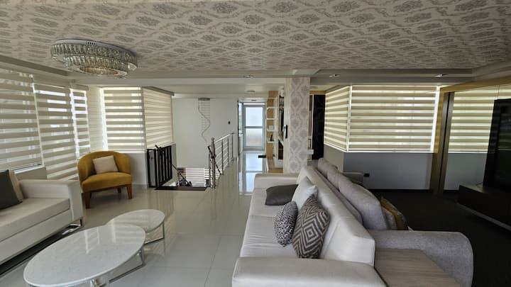 Duplex Premium Con 2 Terrazas  A 7 Min. Aeropuerto - Arequipa