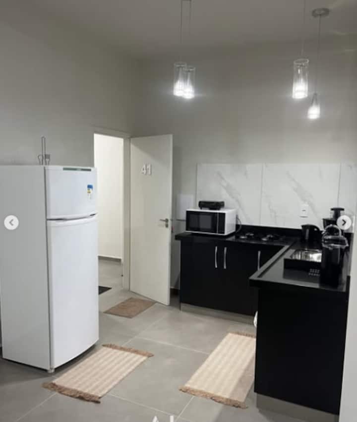 Apto Central Novo_2 Quartos C/ar Cond E Garag N.41 - Cascavel