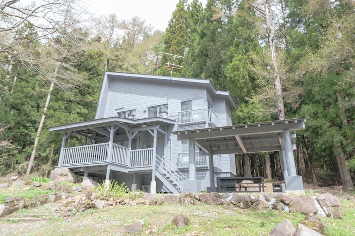 【しゃくなげ平貸別荘 No.498】『ペット同伴プラン』愛犬と一緒に泊まれる/一棟貸し8名迄 - Koriyama