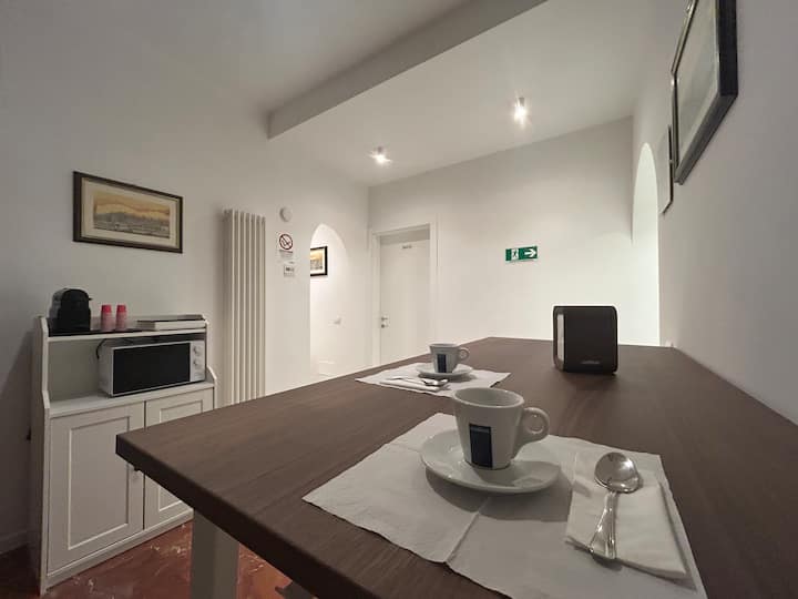 Flo Guest House-room 3-cir.058120-aff-00159 - Fiumicino