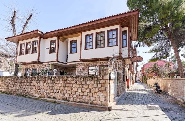 Cicerone Apartments - Antalya