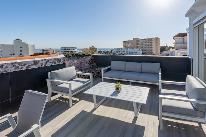 Attic Views,pool, Puerto Benalmádena And Carihuela - Benalmádena