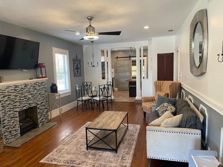 Cozy 2br |Wifi| Beaches & Downtown - Jacksonville, FL