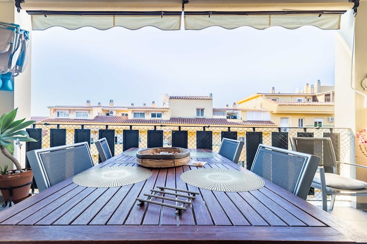 Apartamento Con Amplia Terraza En Fuengirola - Fuengirola