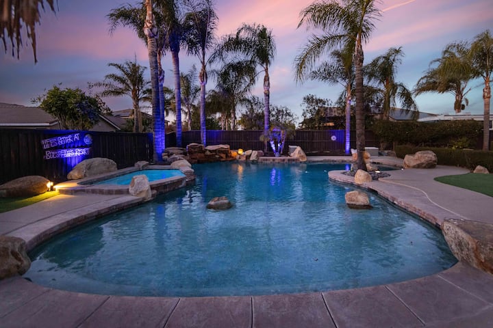 Wine Country Resort  -  Close To Wineries - Menifee, CA