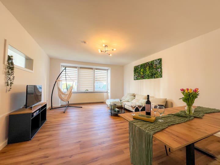 Kassel City Center | 3 Rooms | Balcony | Parking - Kassel