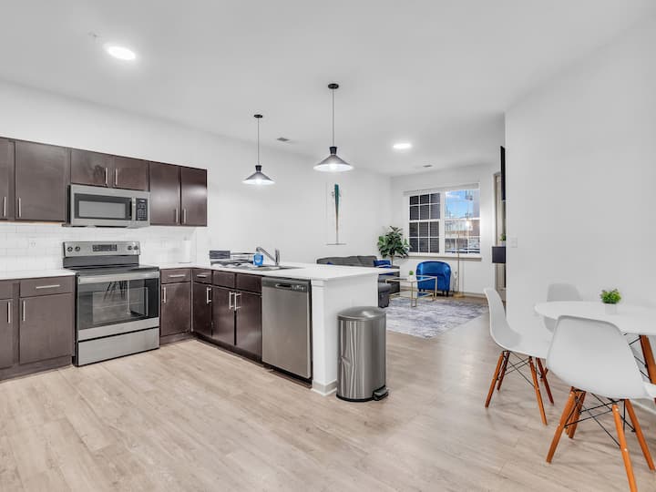 All-inclusive | 1bd Apt | Near Purdue | - Lafayette, IN