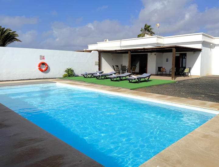 Villa Matoke - Playa Blanca, España