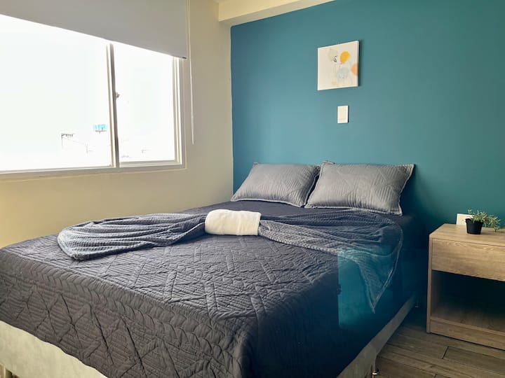 Cómodo Apto Con Dos Habitaciones Y Cocina - Bogotá