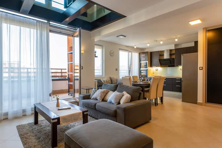 Corvin, Budapest City Center 2-f Family Apt. - Budapest