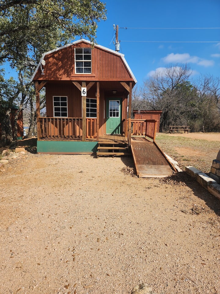 Lake Buchanan Resort Cozy Cabin - Black Rock Park, Buchanan Dam