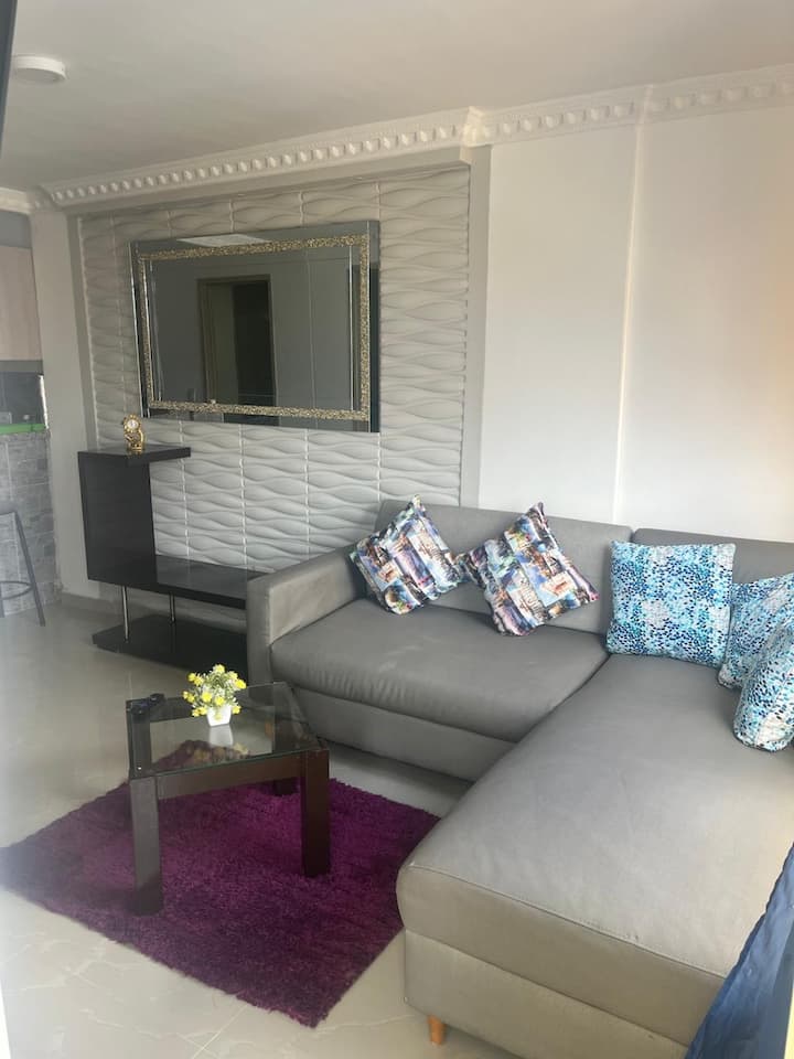 Entero Y Todos Los Servicios Pagos. - Piedecuesta