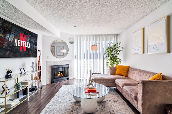 Heart Of Hollywood | Pool, Parking, Netflix, Gym. - Hollywood, CA