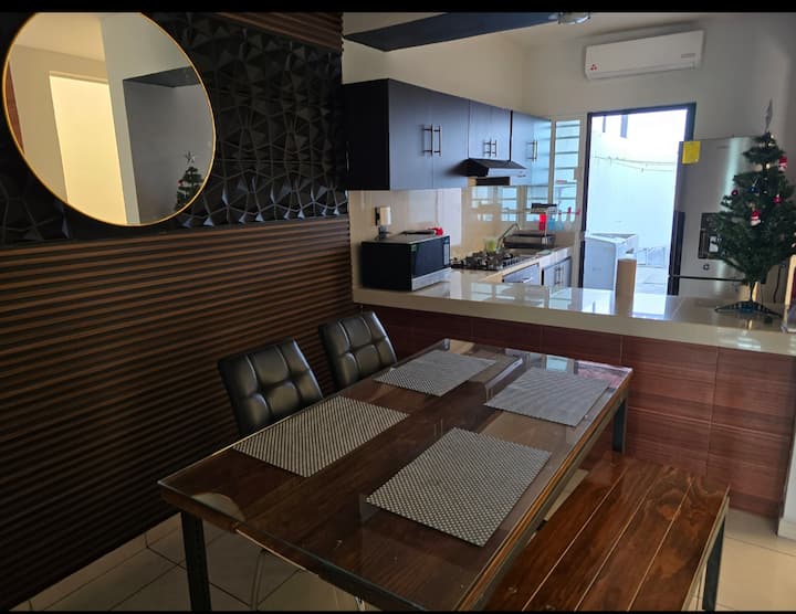 "Casa Galicia" Cerca De La Petarera (Facturamos) - Colima