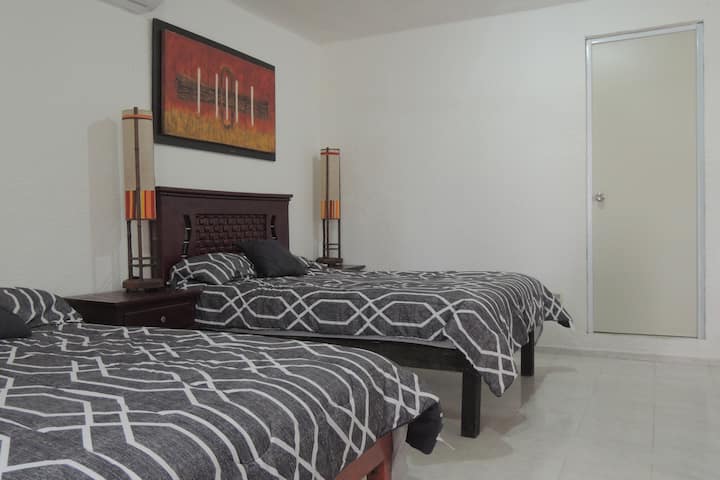 Acogedor Y Céntrico Departamento En Mérida. - Mérida, México