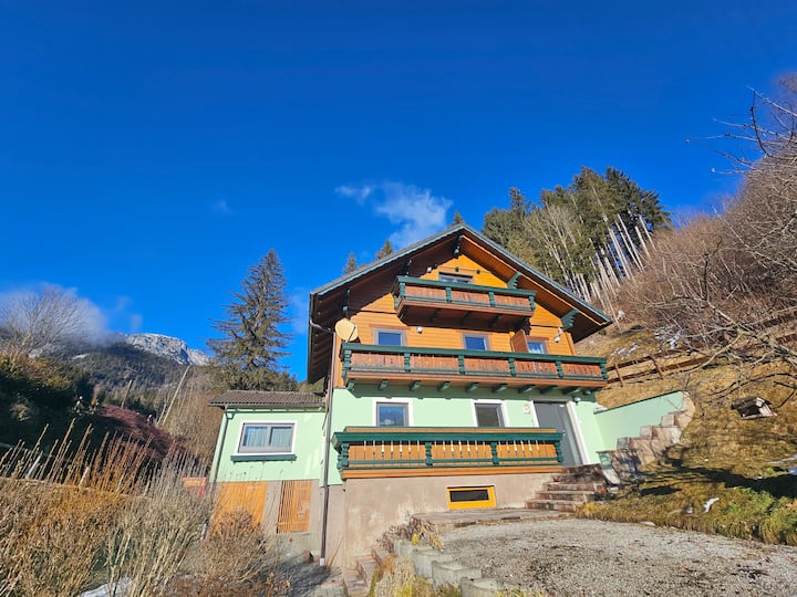 Bergblick Aich|cozy Mountain Retreat In Schladming - Haus im Ennstal