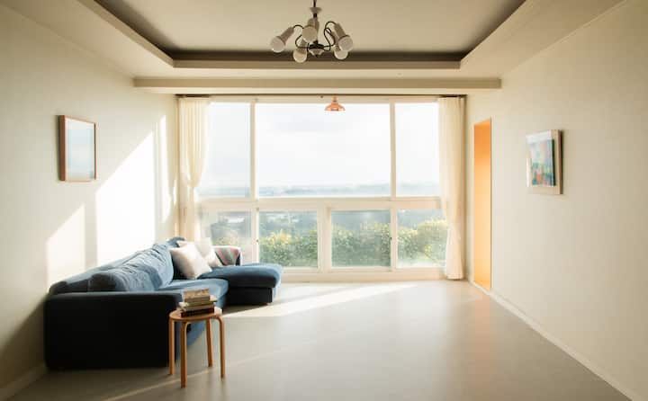 Home With Stunning Views Of Jeju East | House Yin - Jeju