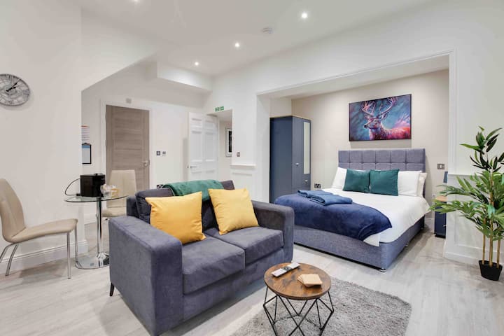 Spacious Castle Hill Studio Colchester City Centre - Colchester