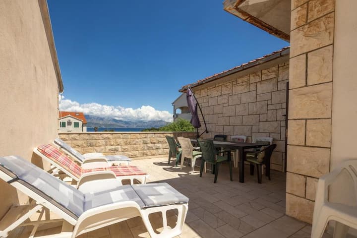 4br Apartment Vinka F/ 12 Guests - Supetar