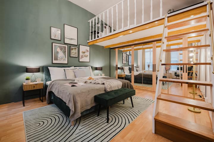 Loft-style 1bdr W/ Workspace • Central Location - Czech Republic