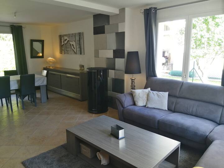 3 Chambres Chez L'habitant - 香貝裡