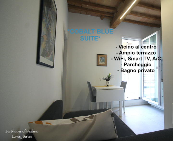 *Cobalt Blue Suite* With Terrace & Free Parking - Modena