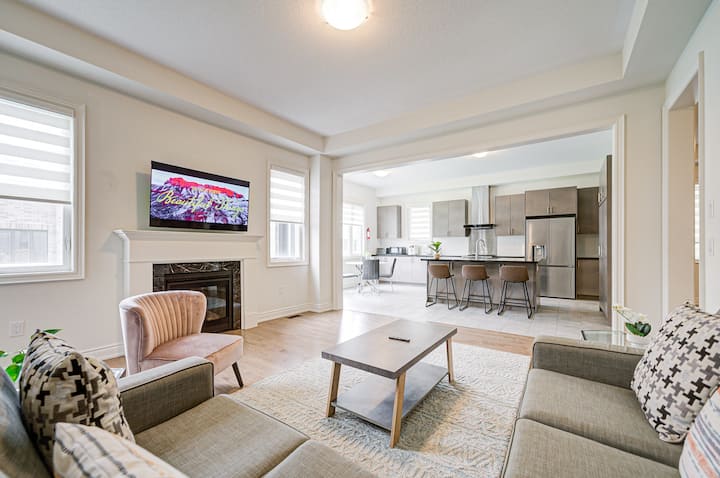 Modern Spacious Luxury Detached-house New In Rh - 마크험