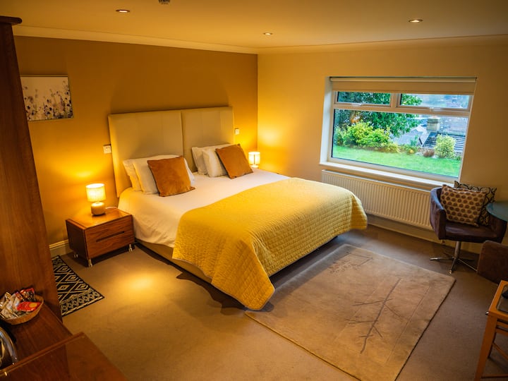 Superior Room In Bagshaw Lodge, Bakewell - Bakewell