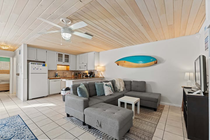 *5-min Walk To Beach | Fire Pit | Pet Friendly - セント・オーガスティーン・ビーチ, FL